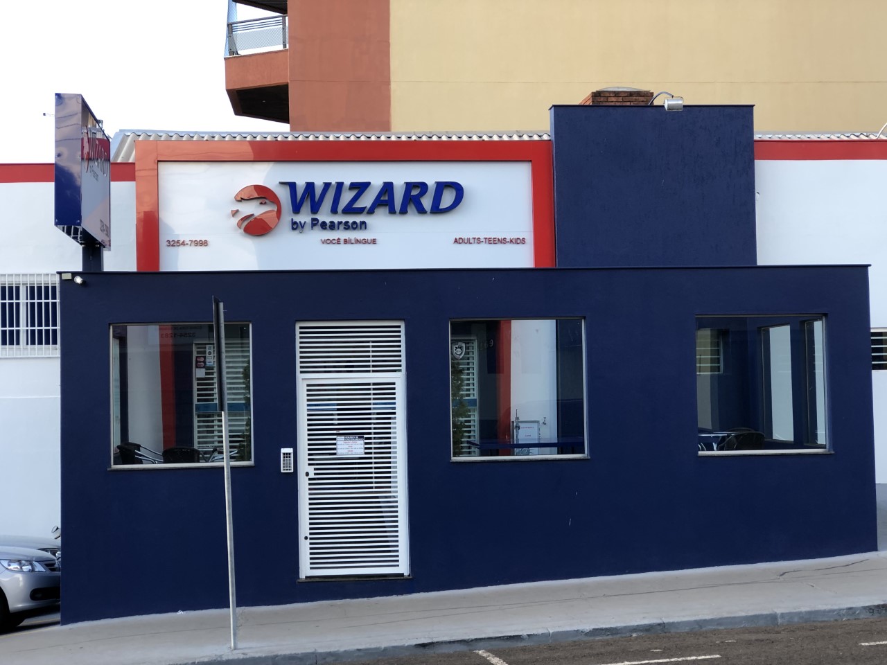 Quem - Escola de Idiomas em CAMBÉ, Centro, PR - Wizard