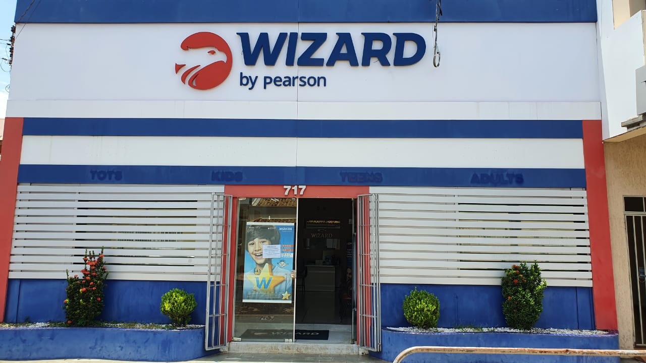 Quem - Escola de Idiomas em ARAGUARI, Centro, MG - Wizard