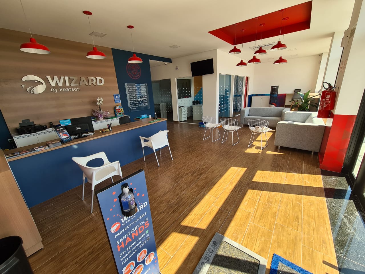 2 Aulas Grátis - Wizard Peruíbe